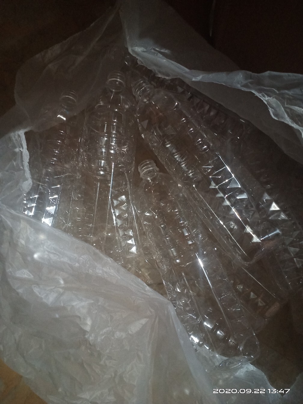 Botol Plastik Mineral Minuman Minum Aqua Kosong baru besar polos 1,5 / ...