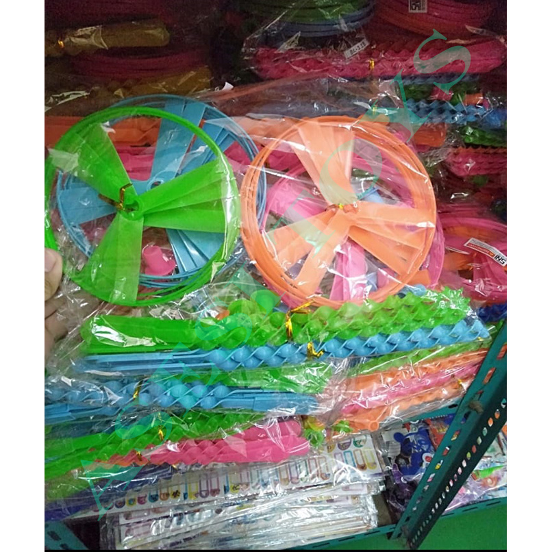 Jual Mainan Baling Baling Besar Isi 20 pcs | Shopee Indonesia