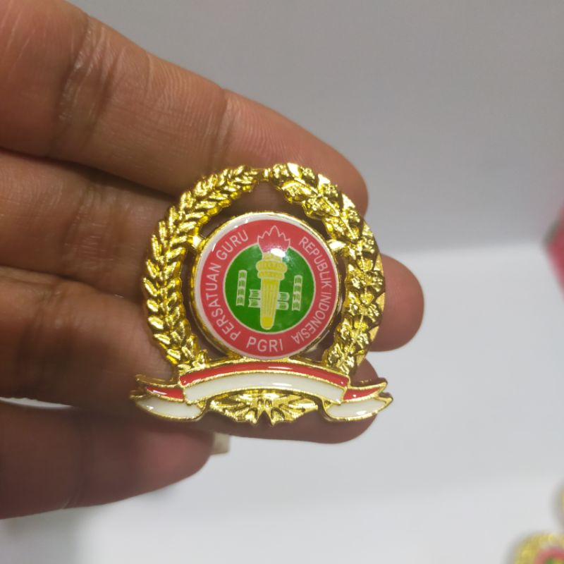 Jual pin PGRI magnet | Shopee Indonesia
