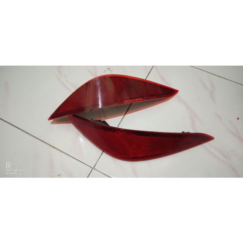 Jual reflektor / mata kucing rush terios 2018, 2019, 2020 original ... Jual reflektor / mata kucing rush terios 2018, 2019, 2020 original ...