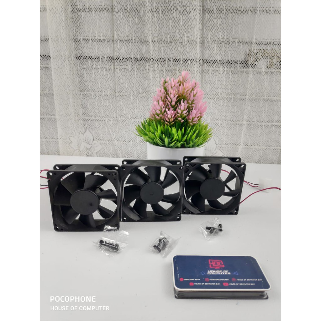 Jual Fan casing hitam 8cm untuk komputer plus baut Indonesia|Shopee ...