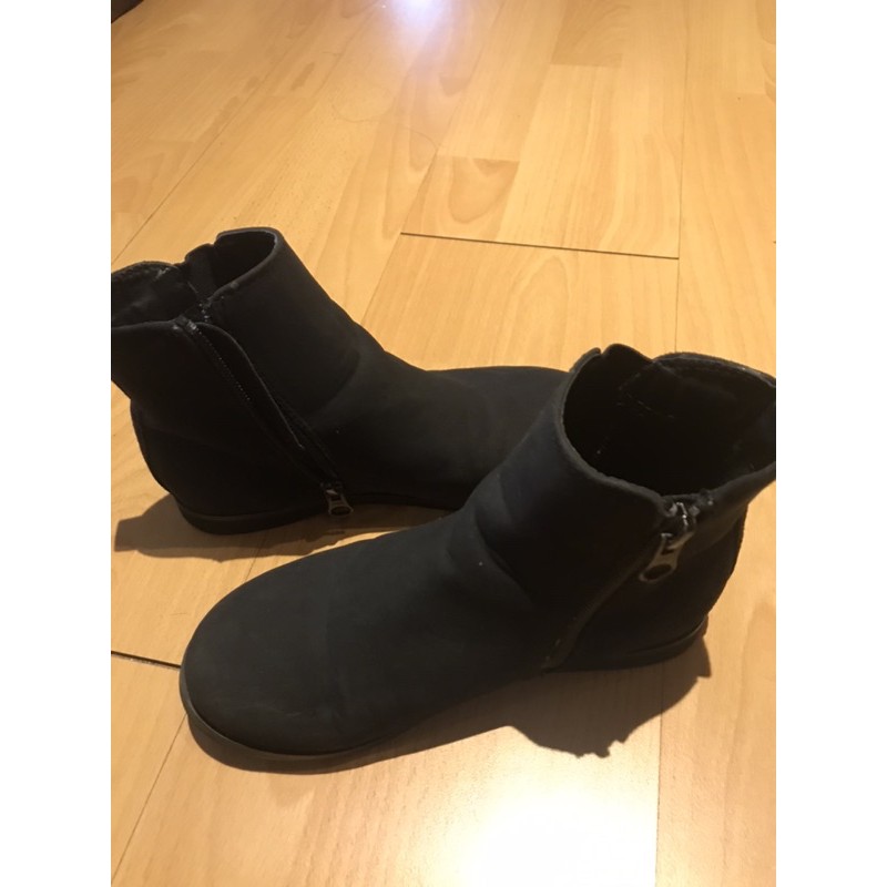 Harga Sepatu Booth Terbaru Jan 2026 | BigGo Indonesia