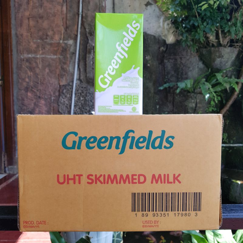 Jual Susu UHT Greenfields Skimmed Milk 1 Karton (12 x 1 Liter) | Shopee Indonesia