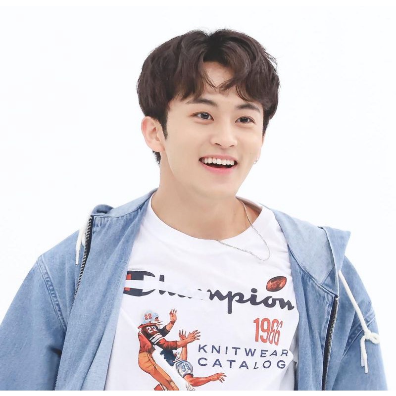 Jual PC MARK LEE (booked) | Shopee Indonesia