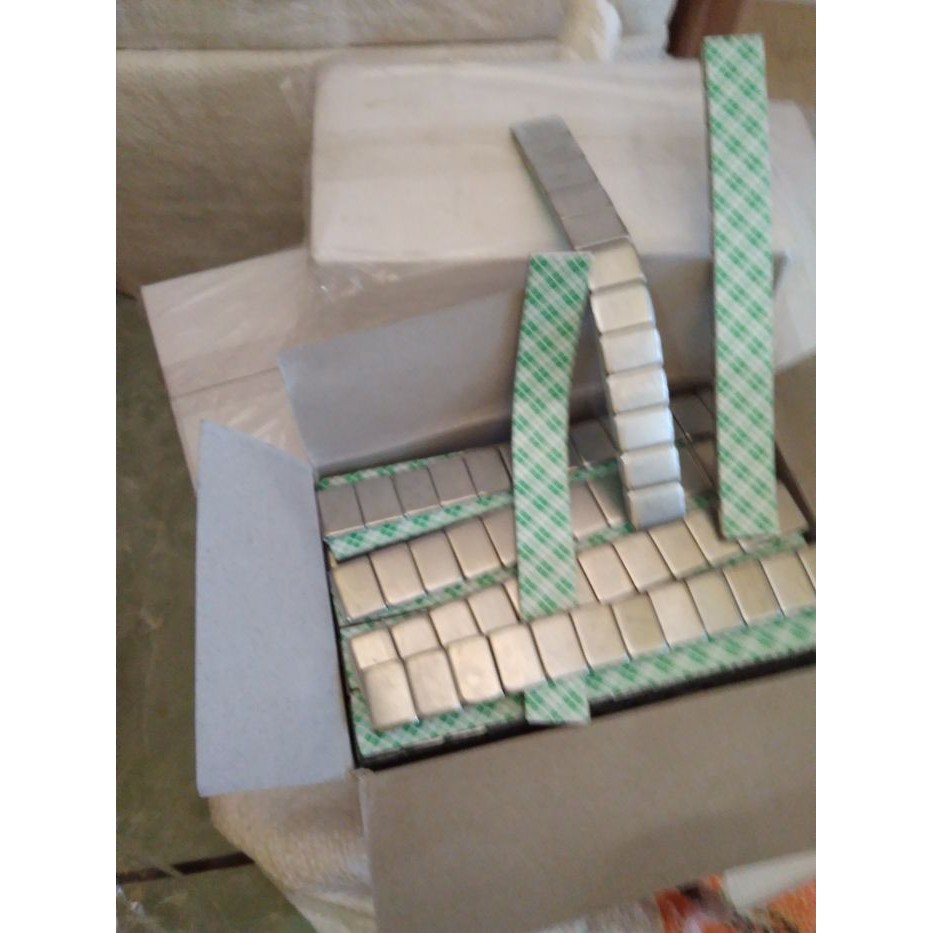 Jual Balancing Besi Tempel isi 50 Strip (Wheel Balancing) | Shopee ...