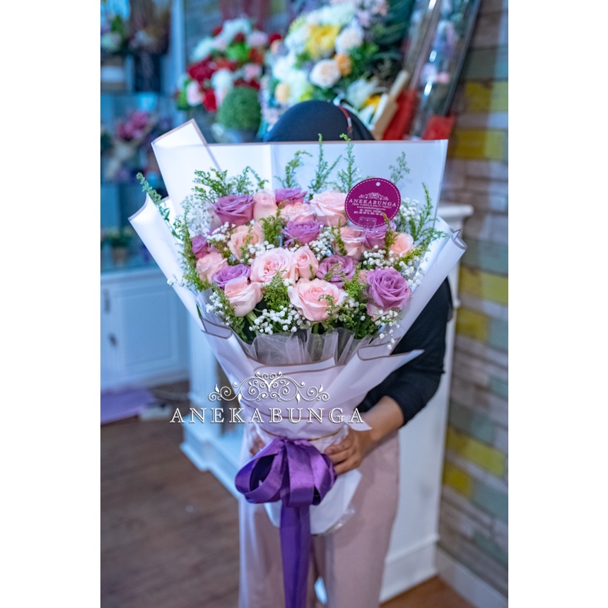 Jual Buket Bunga Mawar Asli Fresh Flower Hand Bouquet Pink Purple ...
