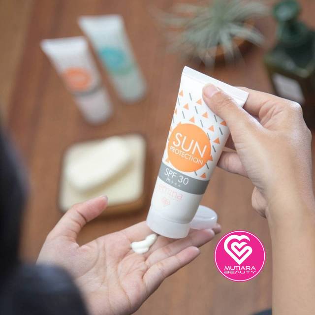 Harga Emina SUN Screen SPF 30PA Terbaru Jun 2026 | BigGo Indonesia