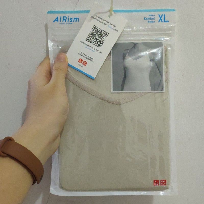 Jual UNIQLO WOMEN AIRism KAMISOL (Ukuran XL, warna Natural) | Shopee ...