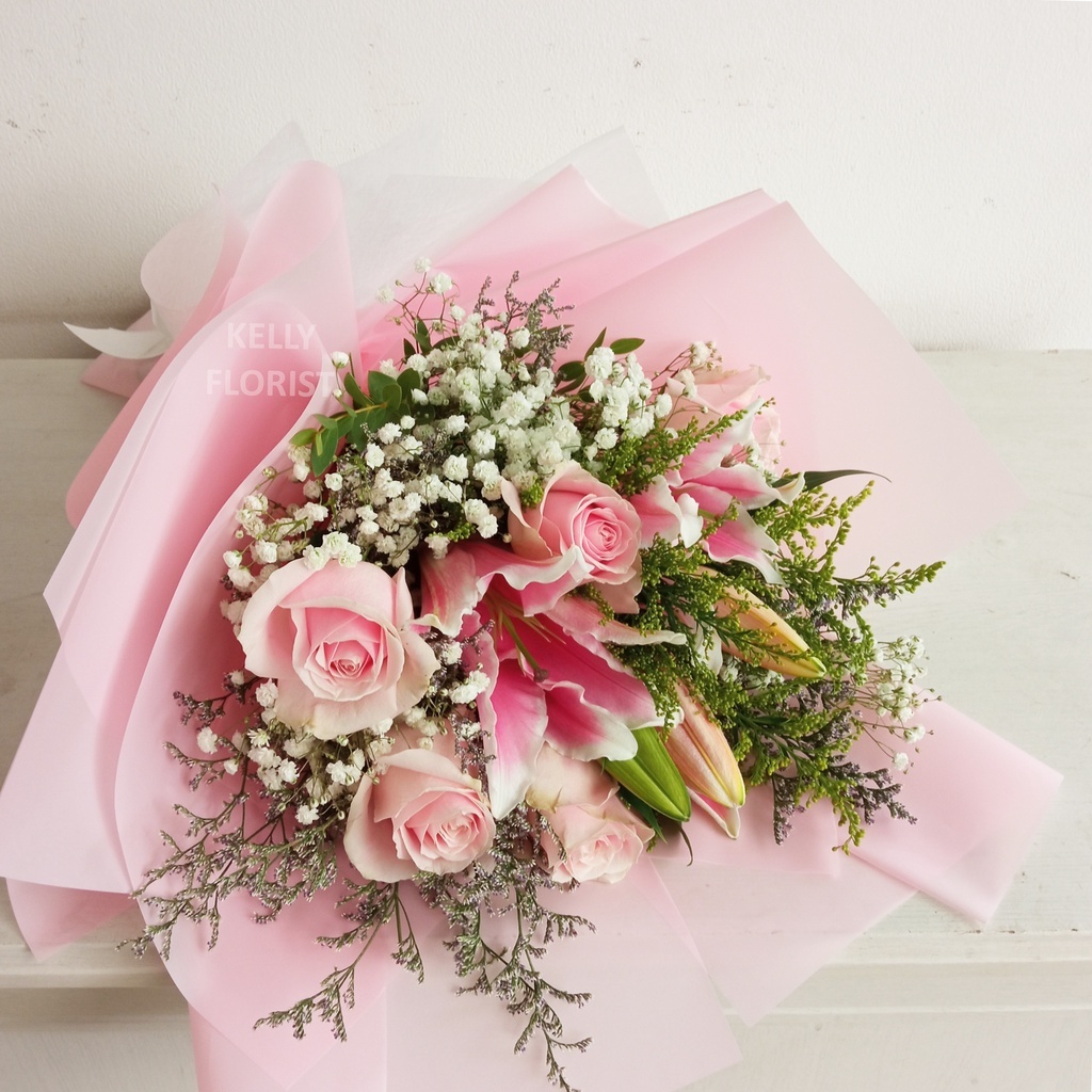 Jual Handbouquet Lamaran - Buket Bunga Besar Mawar-Lily - Dream of You ...