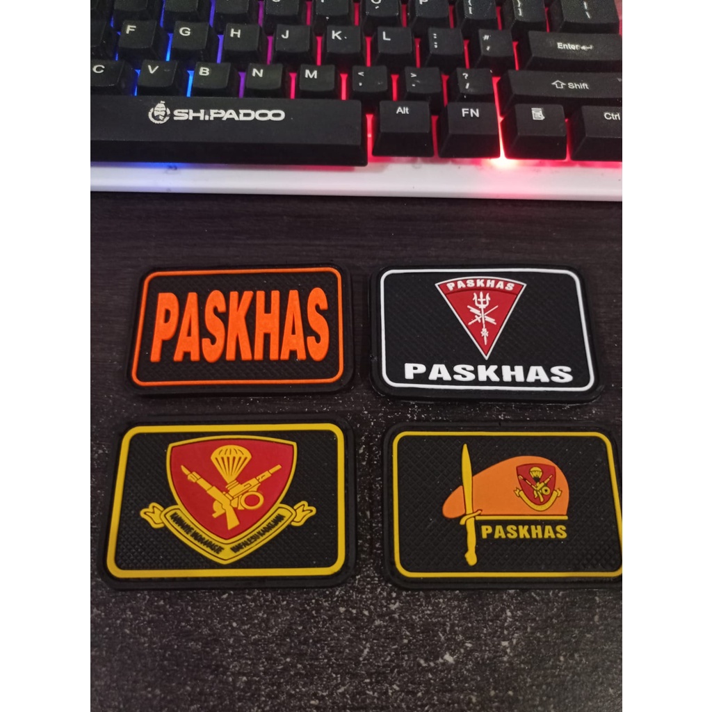 Jual patch rubber/emblem karet paskhas/tni au/baret paskhas/sukhoi ...