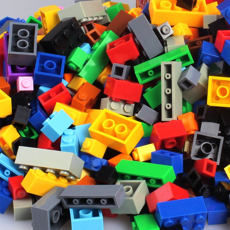 Jual Mainan Block Brick 1000 pcs Lego Build DIY Creative Building ...