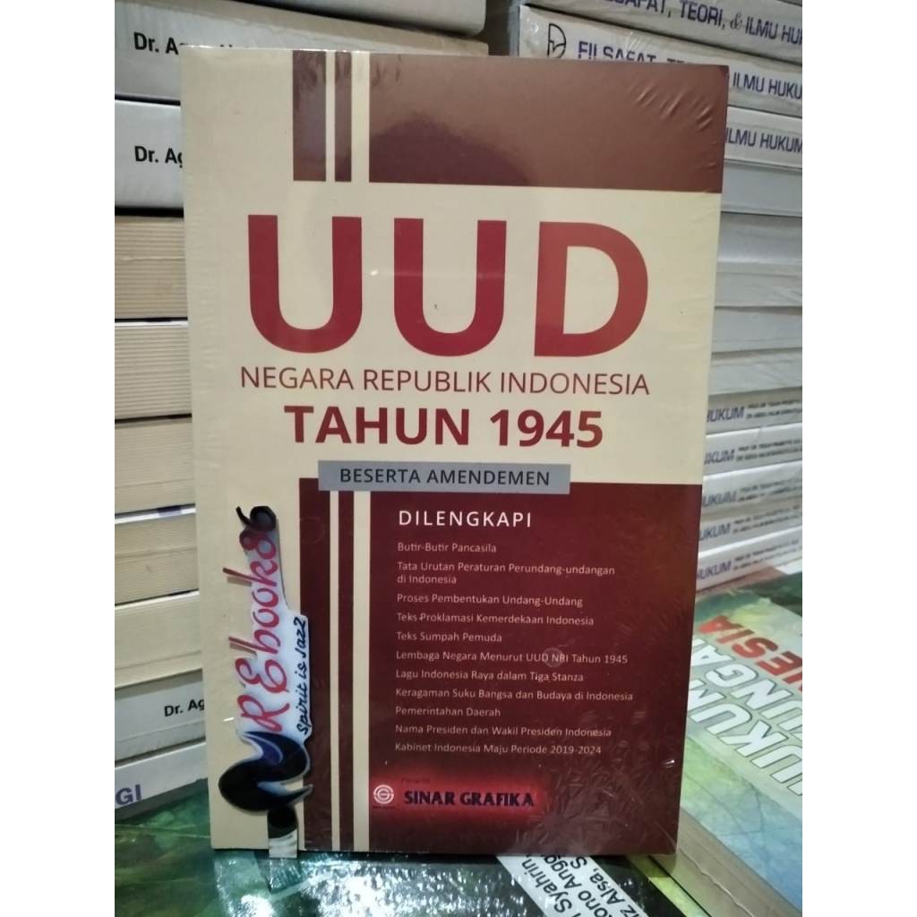 Jual UUD Negara Republik Indonesia Tahun 1945 Beserta Amandemen ...