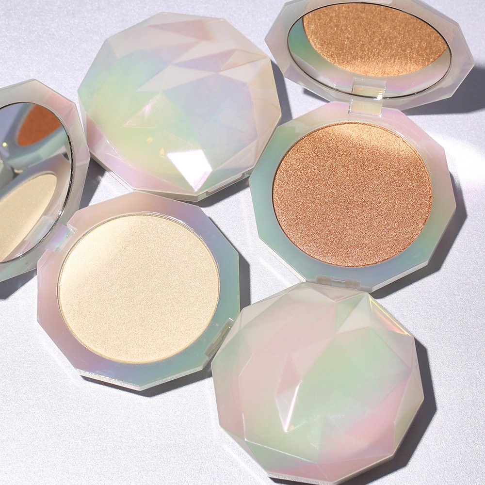 Jual Lunar Beauty Moon Prism Highlighting Powder | Shopee Indonesia