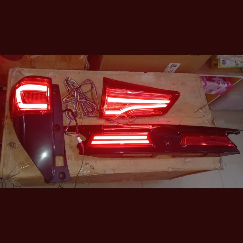 Jual YAB-INV-0270A-RSM Stoplamp Innova Reborn Sequential Sign Red Clear ...