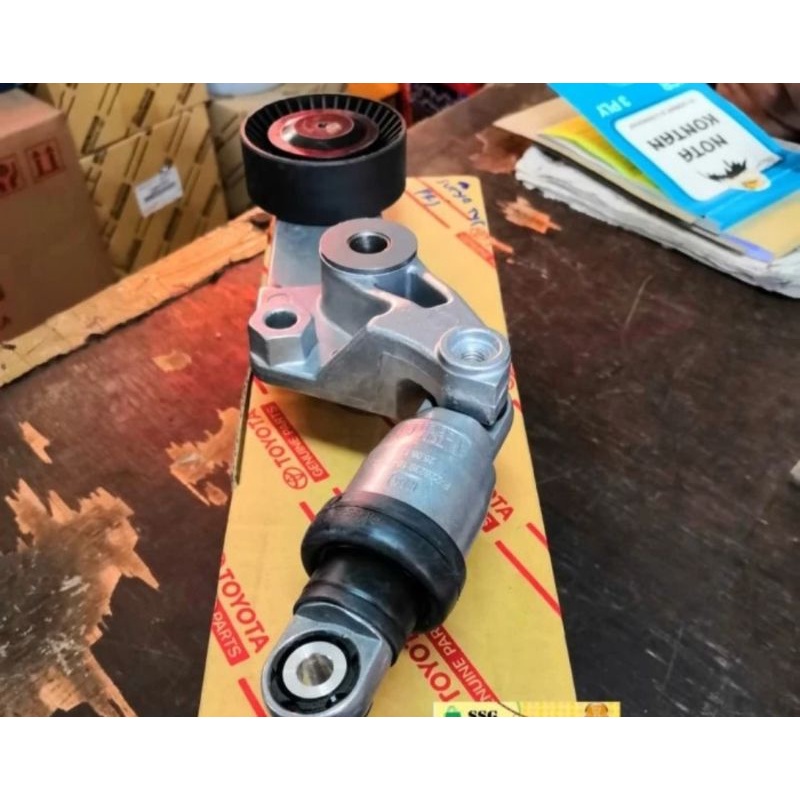 Jual Tensioner van belt Tensioner fan belt Altis | Shopee Indonesia