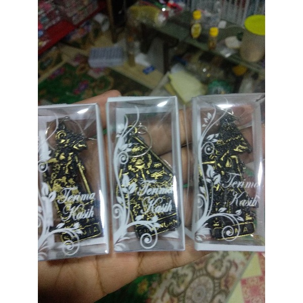 Jual (100PCS) Souvenir Wayang Resin Kemas Mika Motif Gold Mewah ...