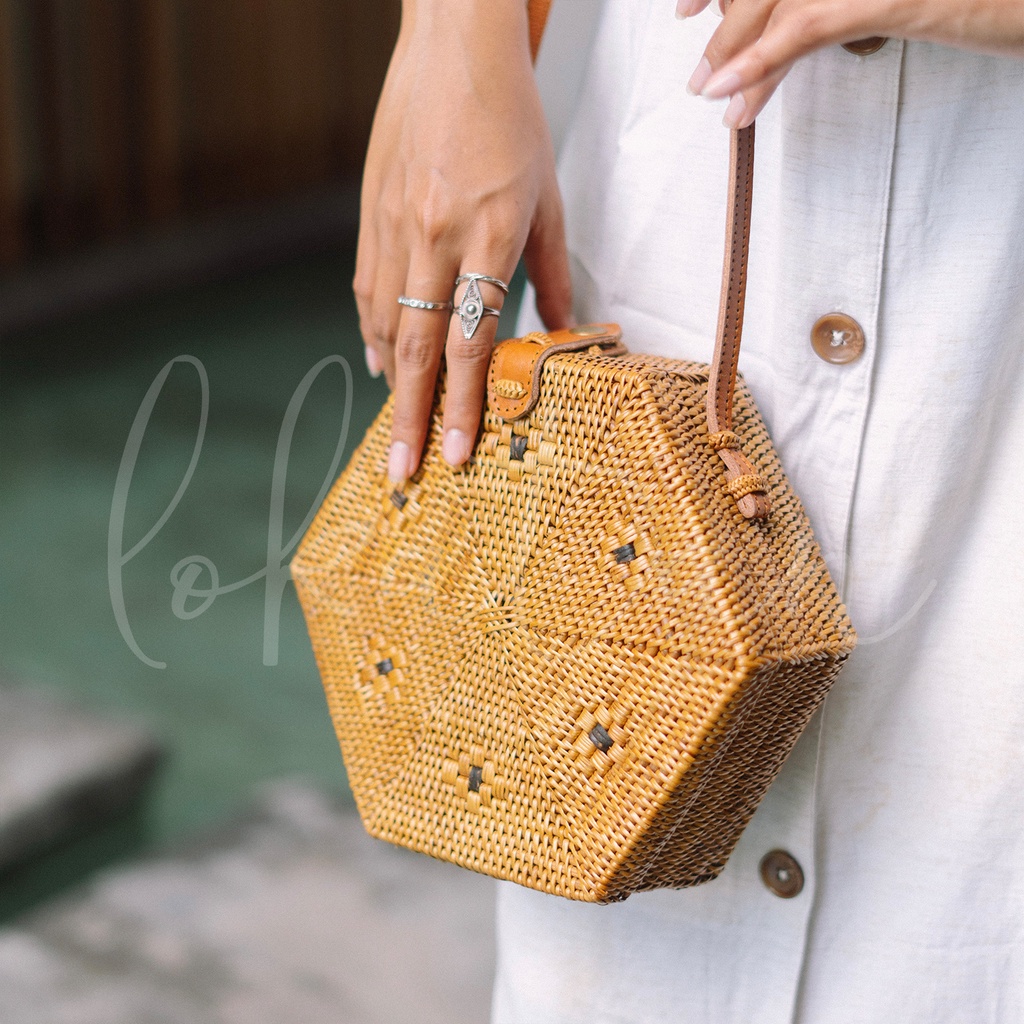 Jual HEXAGON - Tas Anyaman Rotan Bali | Rattan Bag | Tas Pantai | Tas ...
