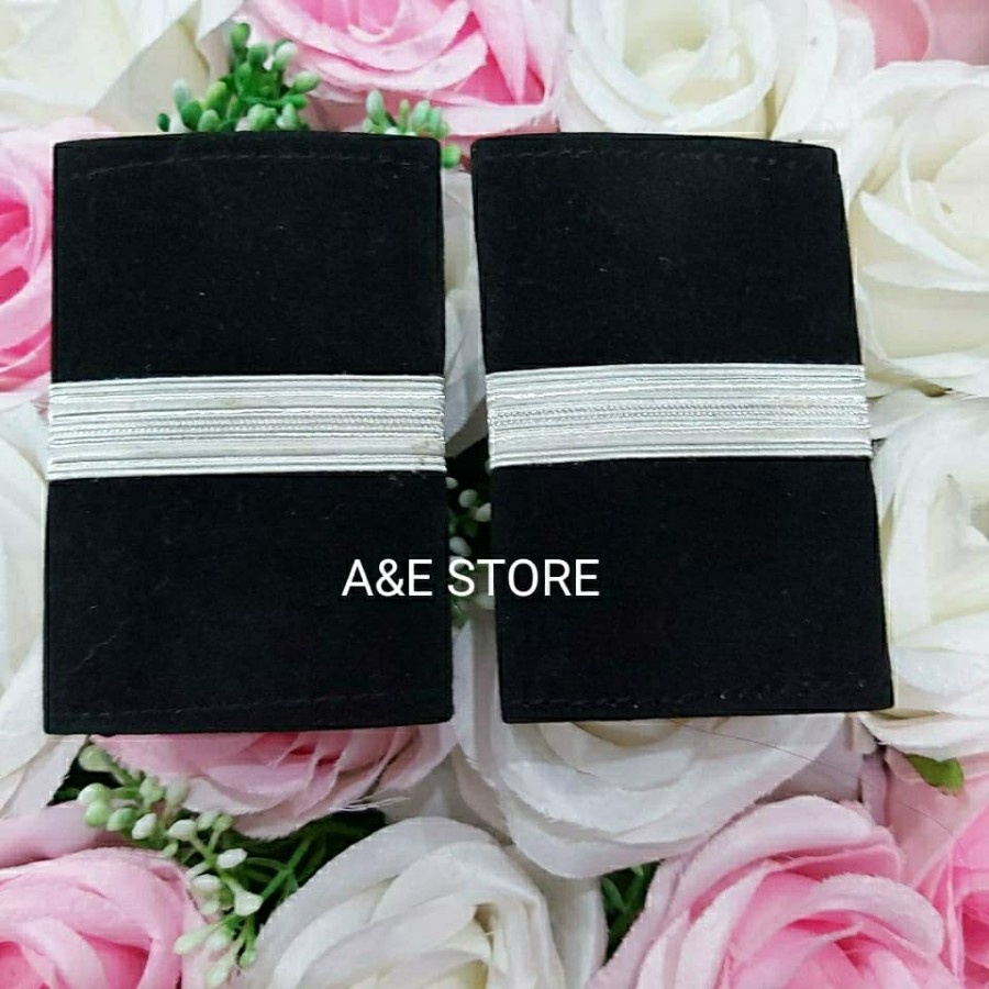 Jual pangkat PILOT BAR 1, list pita silver | Shopee Indonesia