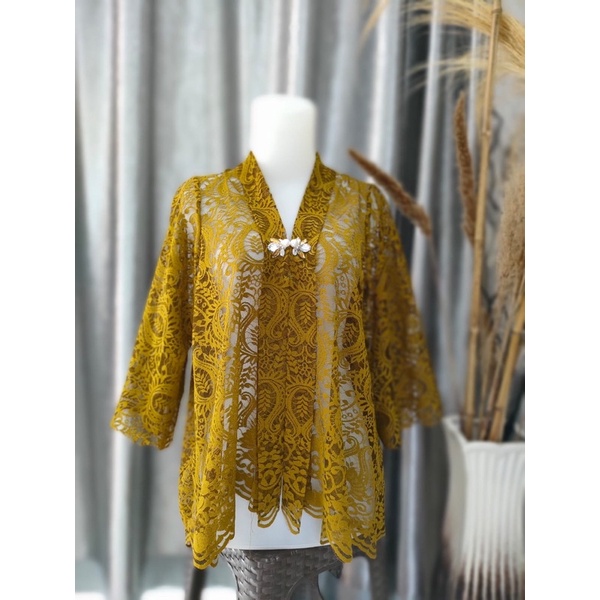 Jual Kebaya Kartini Pendek Warna Eek Kuda | Shopee Indonesia