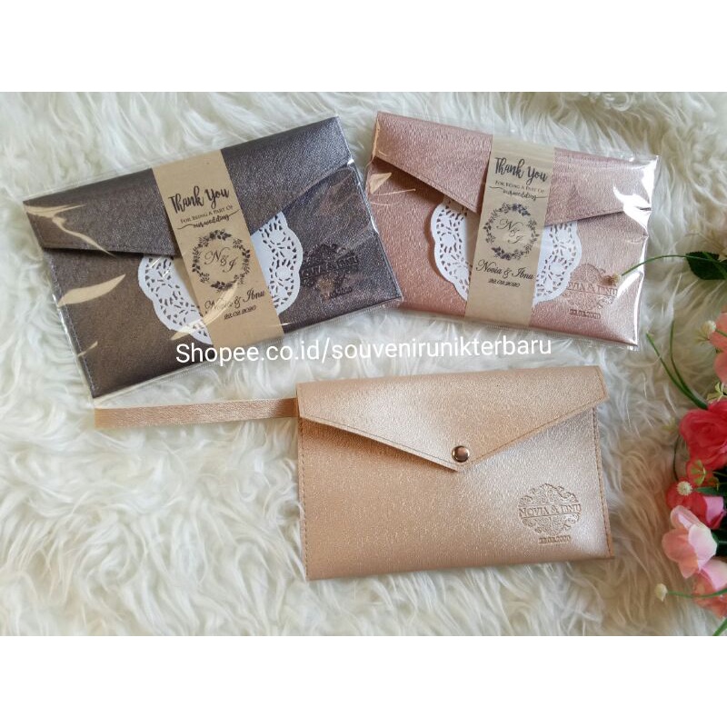 Jual Souvenir Pouch Envelope Dompet Wedding Custom Emboss Unik Pesta ...