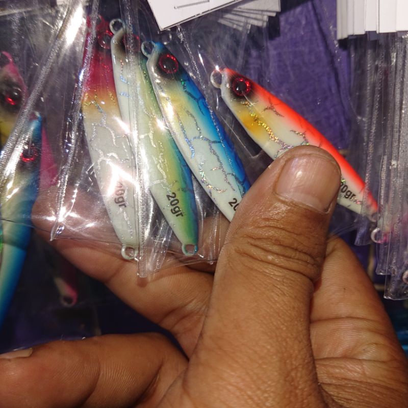 Jual metal jig 20gram full gid | Shopee Indonesia