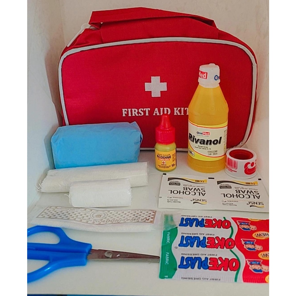 Jual First Aid Kit Bag Pouch P3K Travel / Satu Set Tas P3K Lengkap ...