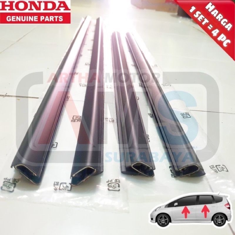 Jual Karet Pelipit List Lis Kaca Weather Strip Mobil All New Jazz GE8 ...