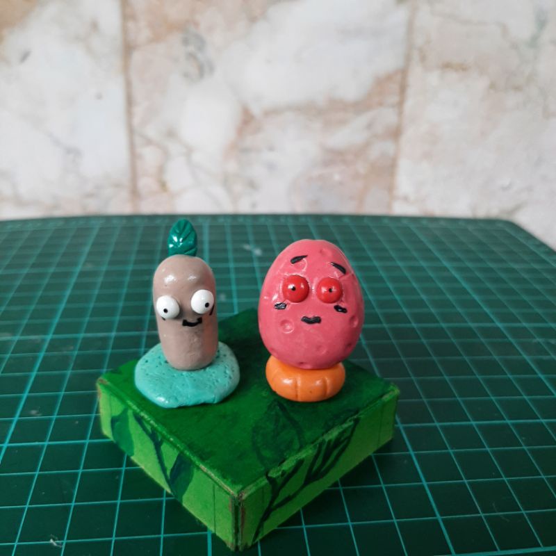 Jual polimer clay custom 3D : plants vs zombies ( exploed o nut ...