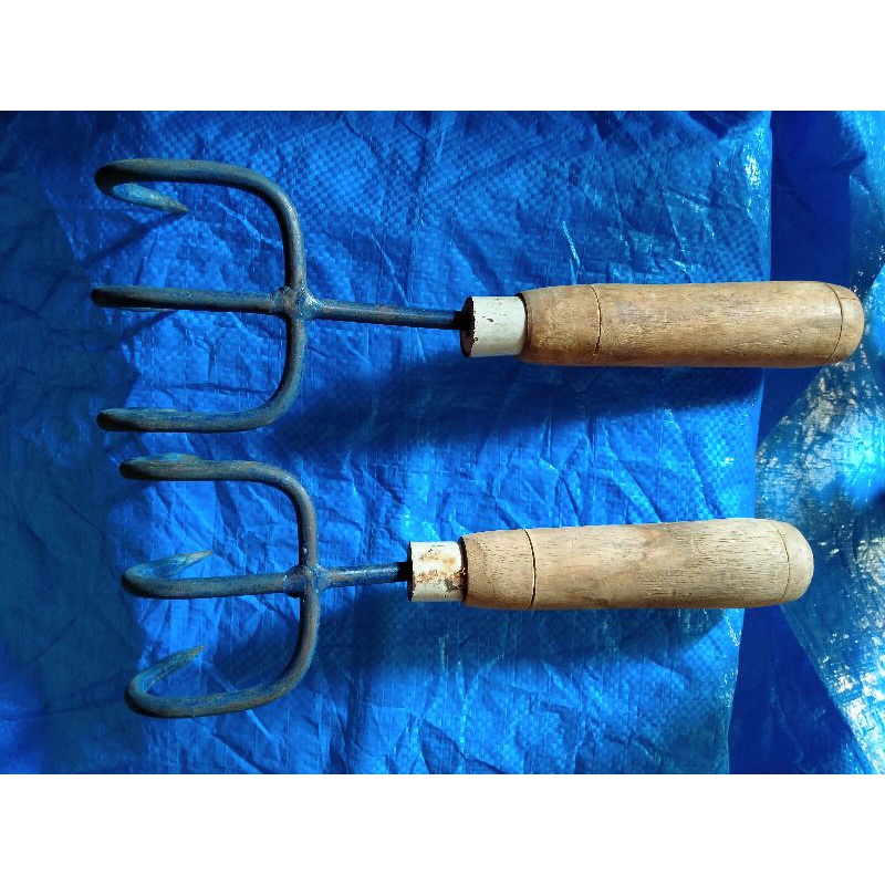 Jual Garuk tangan besi/Garuk sampah/Garuk jerami/Garuk tanah | Shopee ...