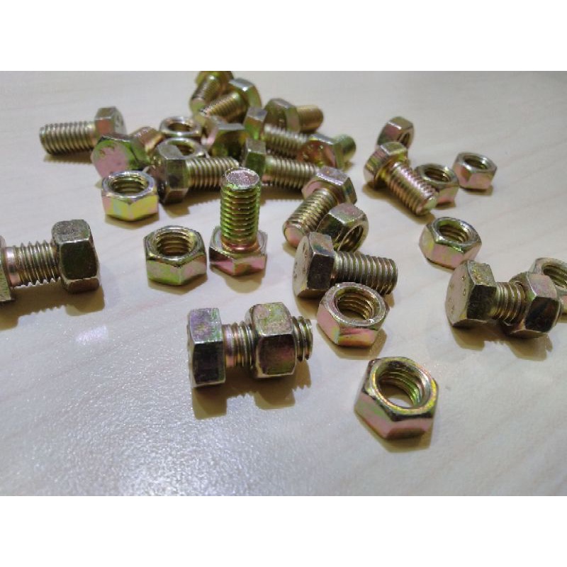 Jual BAUT-MUR BESI SIKU LUBANG M8X15 KUNING (M7X15) Indonesia|Shopee Indonesia