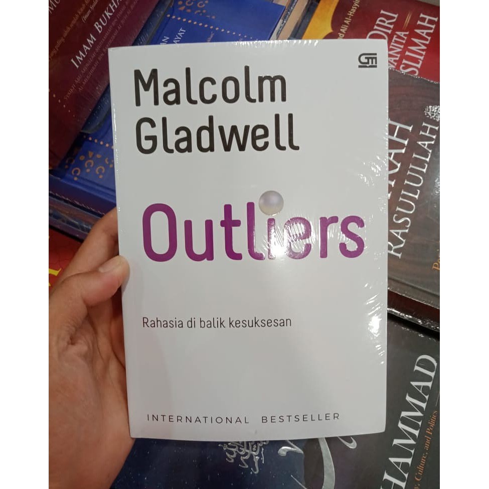 Jual Buku Outliers by Malcolm Gladwell - Original Bahasa Indonesia ...