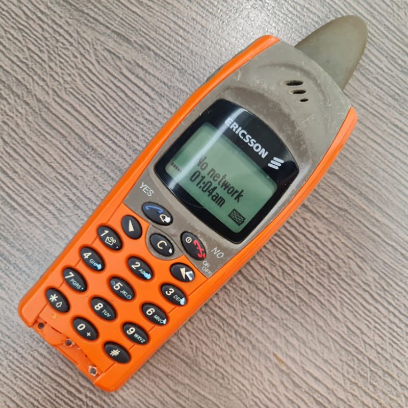 Jual Handphone Jadul Ericsson R310s Shark (Hiu) | Shopee Indonesia