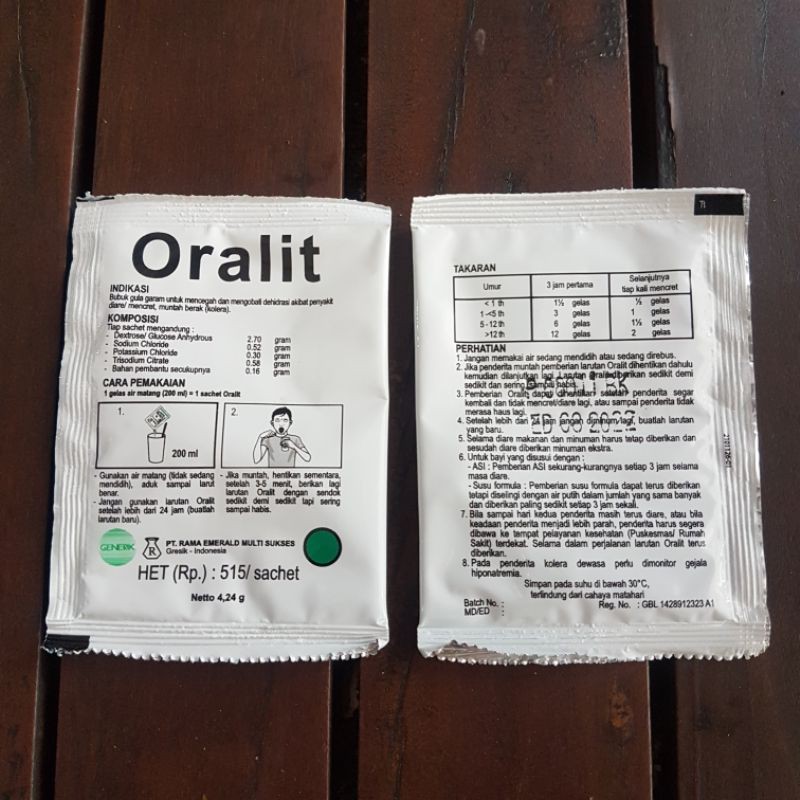 Jual Oralit Saset Sachet Minuman Elektrolit Electrolit Isotonik untuk ...