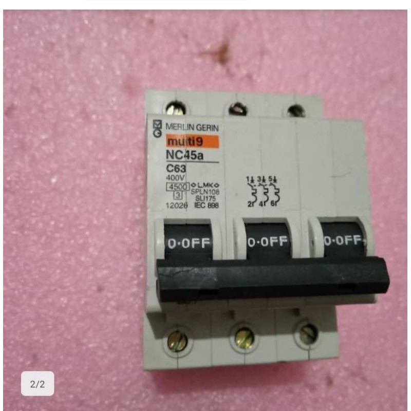 Jual Merlin Gerin multi 9 NC45a C63 | Shopee Indonesia