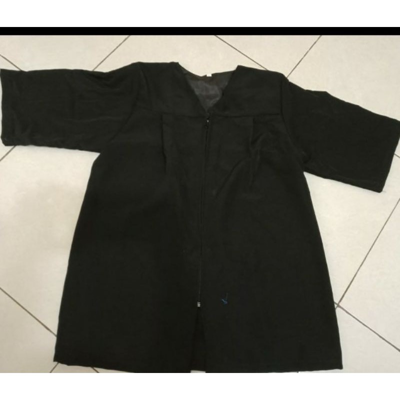 Jual Toga anak TK.Bahan Bastway warna hitam perlengkapan wisuda ...