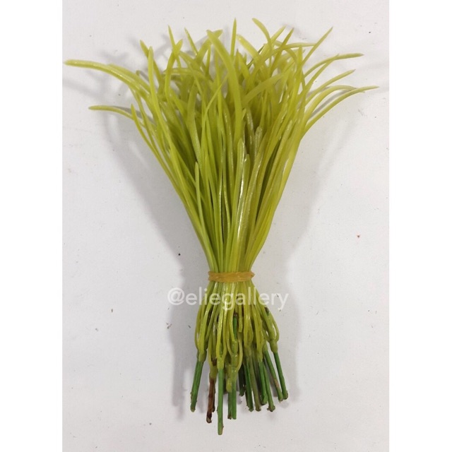 Jual Rumput Hijau Artificial / Rumput Jarum / Dekorasi Rumah Party ...