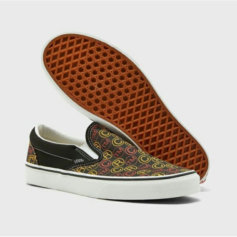 Jual Sepatu Vans Slip on (Greed) black true white ( BARANG RESMI ...