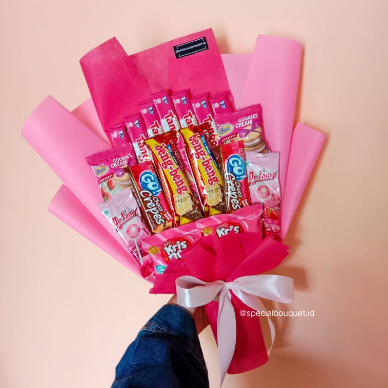 Jual (A3) ALL ABOUT PINK - BUKET SNACK WISUDA/SEMPRO/SIDANG/ULTAH ...