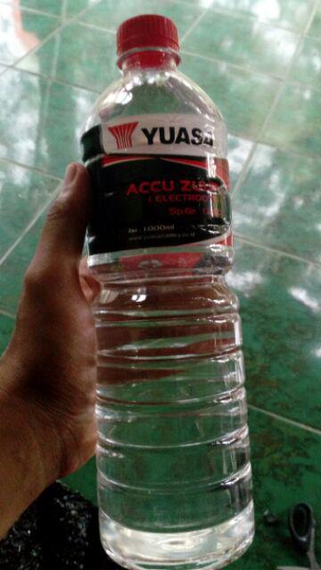 AIR AKI MERAH YUASA AIR ACCU ZUUR YUASA 1 LITER | Shopee Indonesia