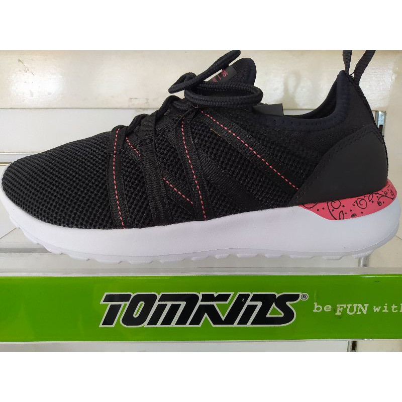 Jual Sepatu Tomkins Miss Bala Black | Shopee Indonesia