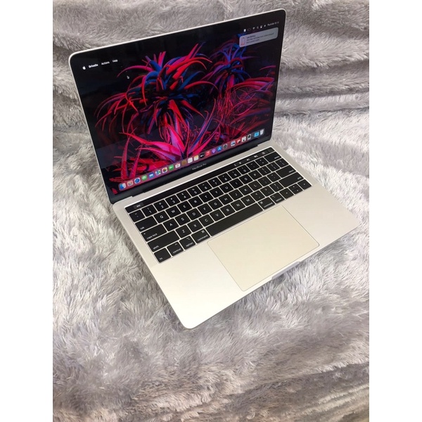 Jual macbook pro 13inch 2018 core i5 ram 16gb ssd 256gb touchbar mulus ...