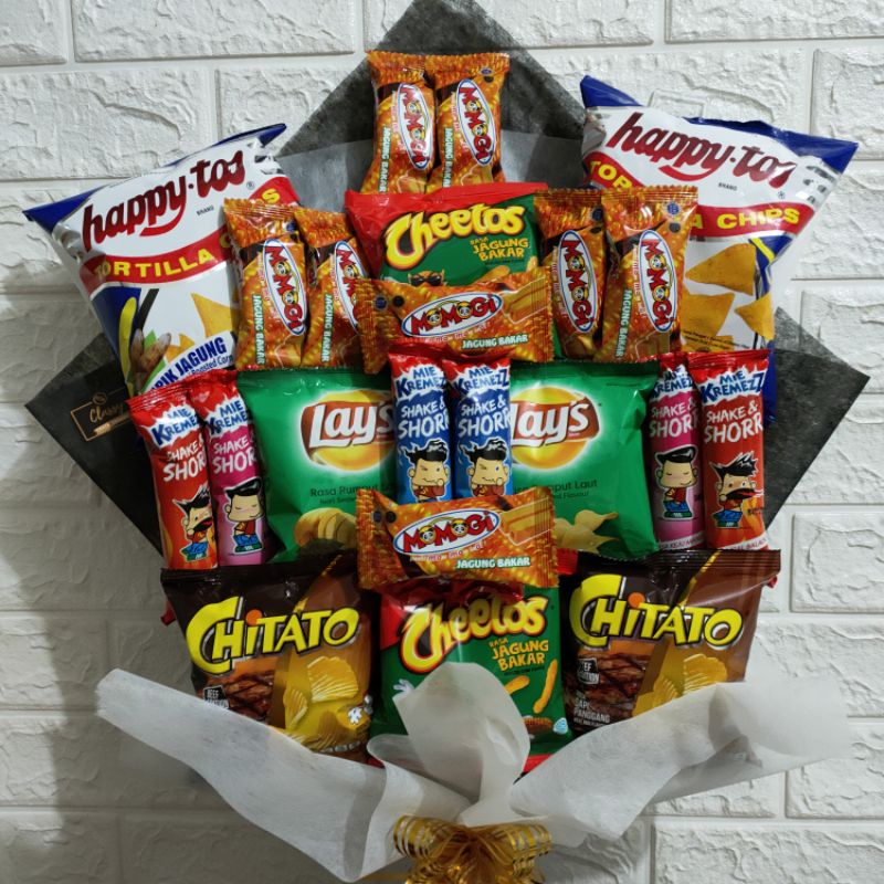 Jual Snack Bouquet / Buket Bucket Snack Makanan Cemilan / Hadiah Kado ...