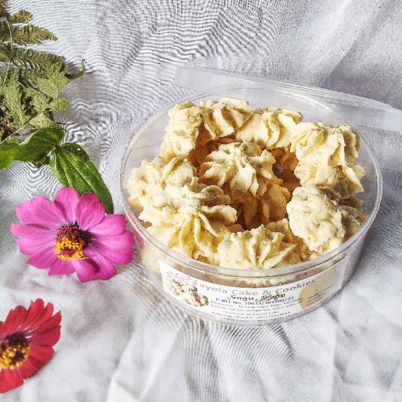 Jual Sagu Keju/cemilan kue kering sagu keju enak renyah kemasan toples250,500gr | Shopee Indonesia