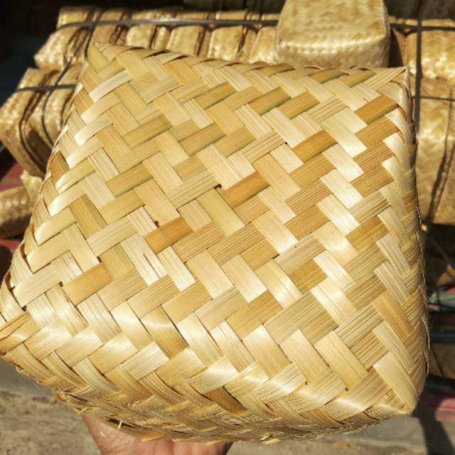 Jual Besek bambu wadah kotak nasi hajatan idul adha qurban | Shopee ...