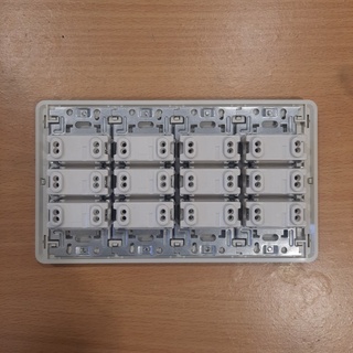 Jual Saklar Panasonic 12 mata Grid Switch 4 Gang + Inbowdus Besi ...
