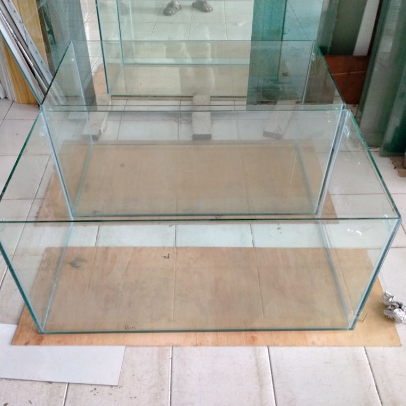 Jual aquarium kaca 60x30x35 cm kaca 5mm | Shopee Indonesia