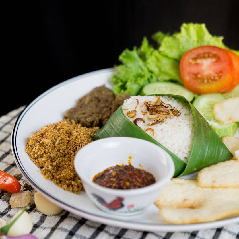 Jual NASI ULAM EMPAL SUWIR [KHAS BETAWI] - PAKET NASI BOX | Shopee ...