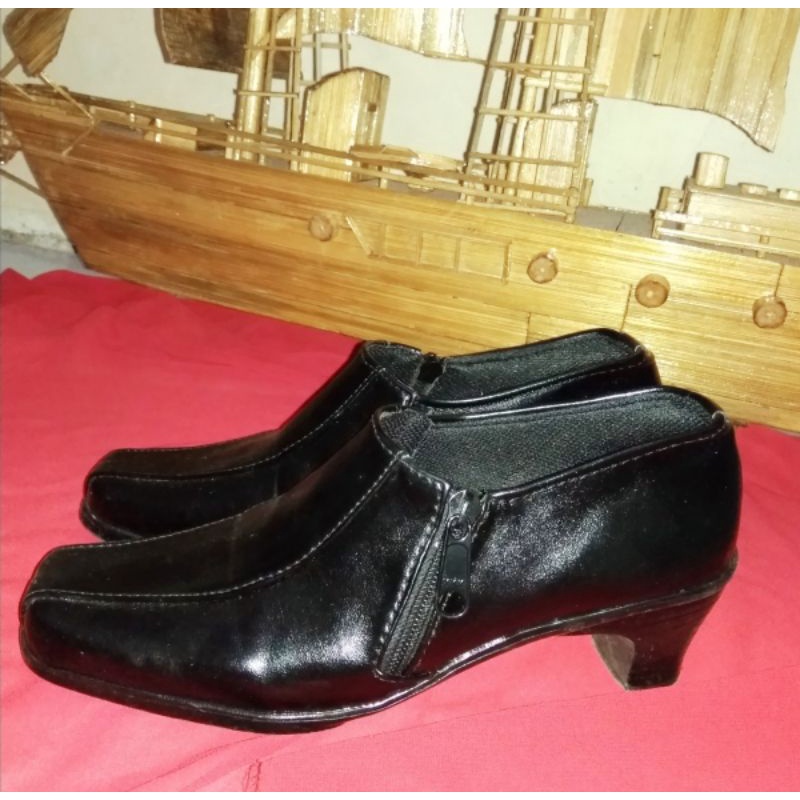 Jual Sepatu Pantofel Wanita Hitam Sol Cewek Sekolah Kantor Paskibra ...