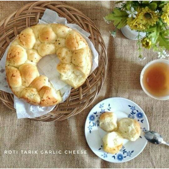 Jual Roti Tarik Garlic Cheese | Shopee Indonesia