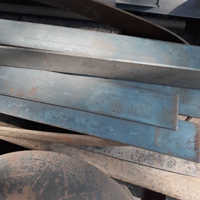 Jual Strip Plat Besi . Tebal 2,5 mm . Lebar 4,5 cm. | Shopee Indonesia